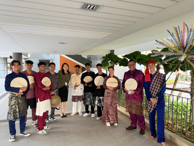 Celebrating Hari Raya In Style